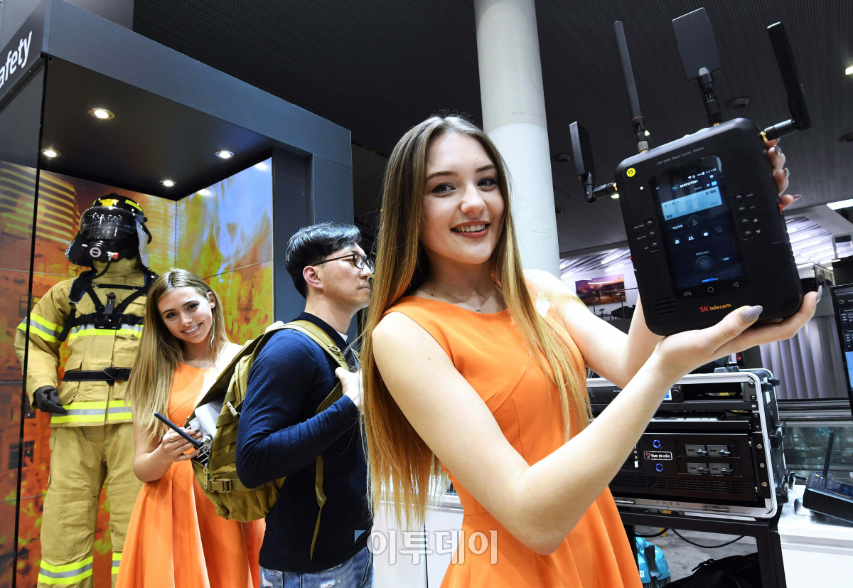 [포토] MWC2018, SK텔레콤 '재난상황도 똑똑하게' - 이투데이