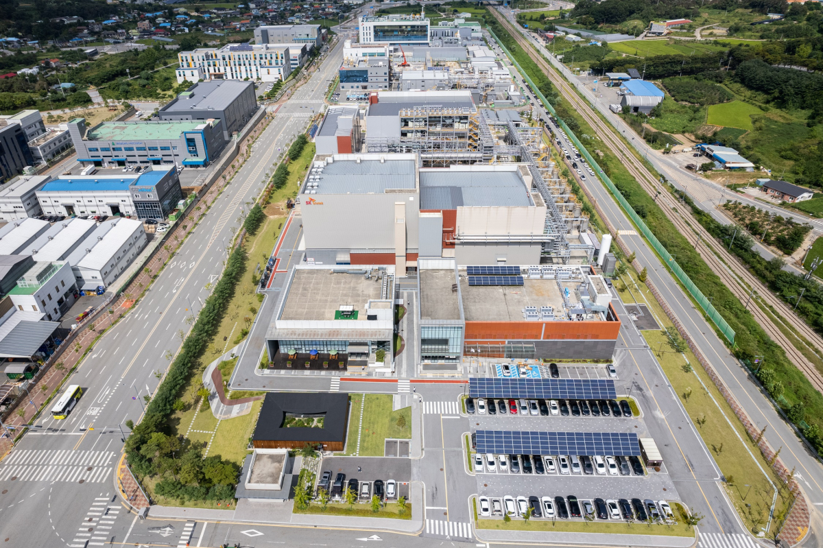 [가보니] SK바이오텍 신규 공장 가동…SK㈜ 글로벌 CDMO ‘1조 클럽’ 가시화 - 이투데이