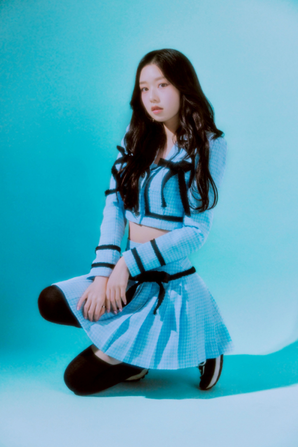 김도아 꿈의태엽 뮤직비디오 티저 영상 속 청초 비주얼 비즈엔터