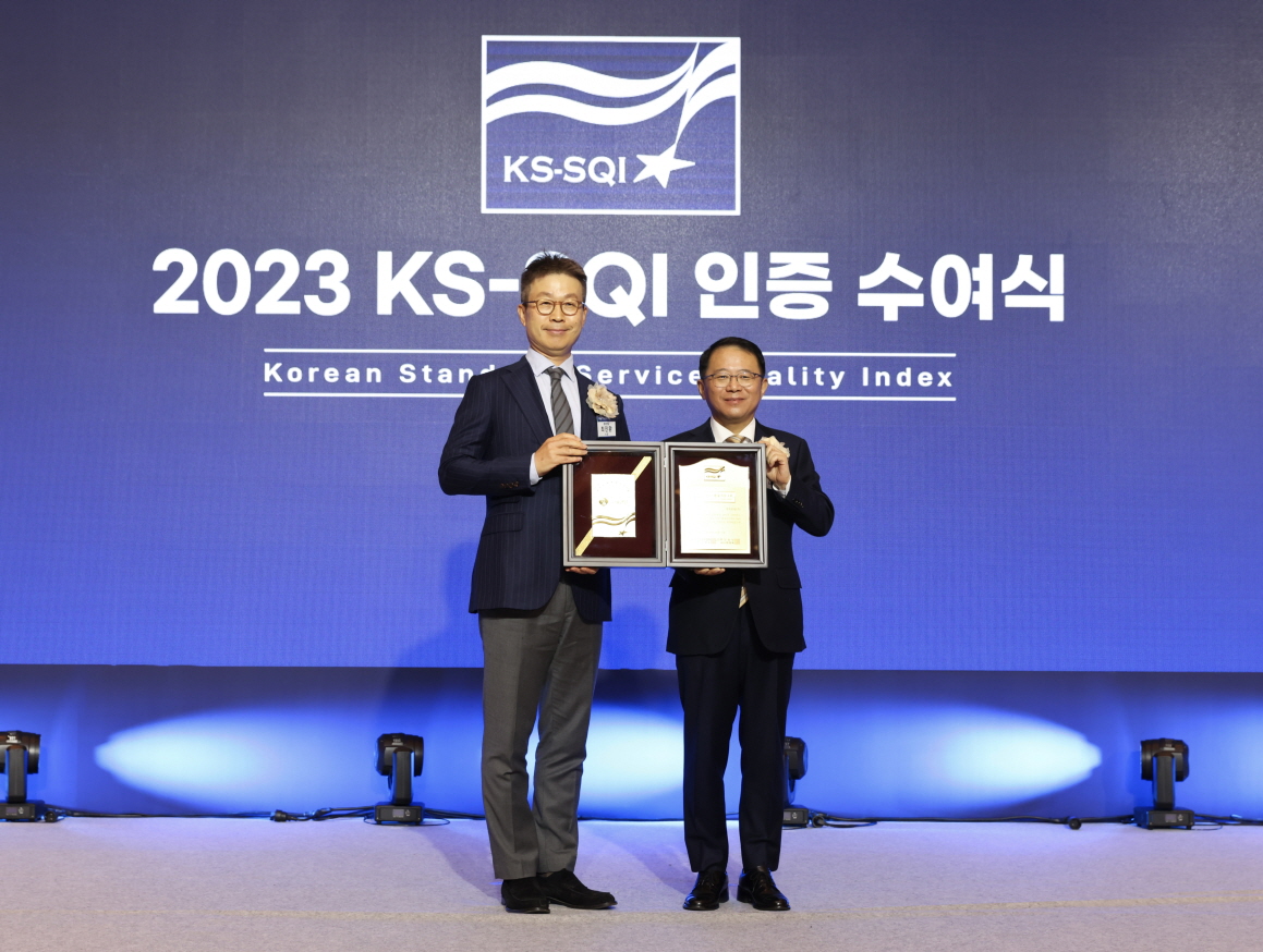 롯데렌터카, 한국서비스품질지수 렌터카 부문 1위 - 이투데이