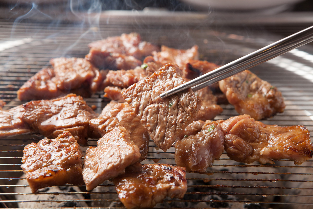 '2TV 생생정보' 오늘방송맛집- 스타 밥집, 뮤지컬 배우 최정원의 돼지갈비 맛집 '농 ' - 이투데이