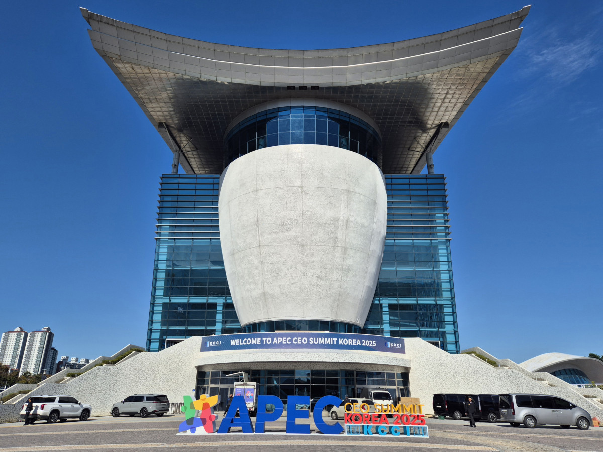 APEC 정상·글로벌 빅샷 1700명 집결…역대 최대 ‘CEO 서밋’ 개막 [APEC 2025] - 이투데이