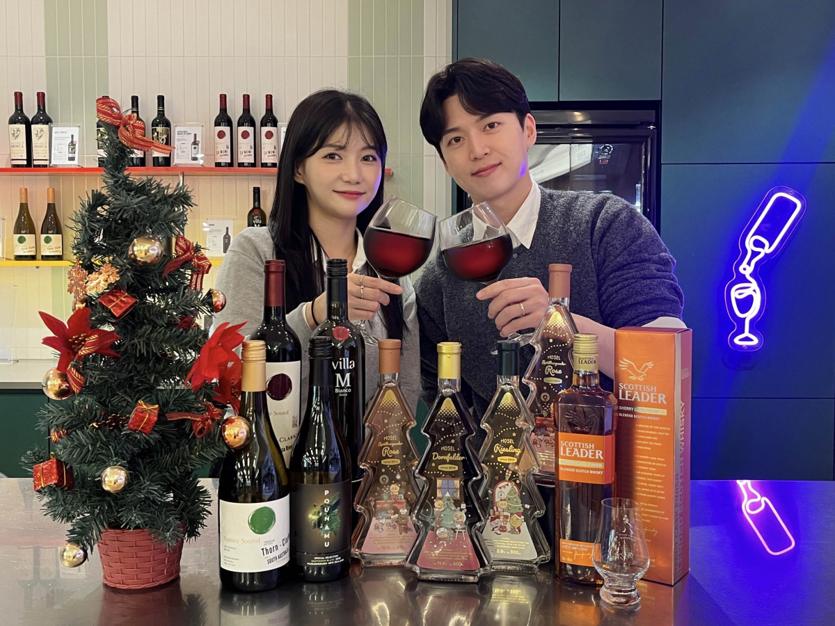 GS25, 11월 와인·위스키 1500종 ‘미리 크리스마스’ 주류 페스타 - 이투데이