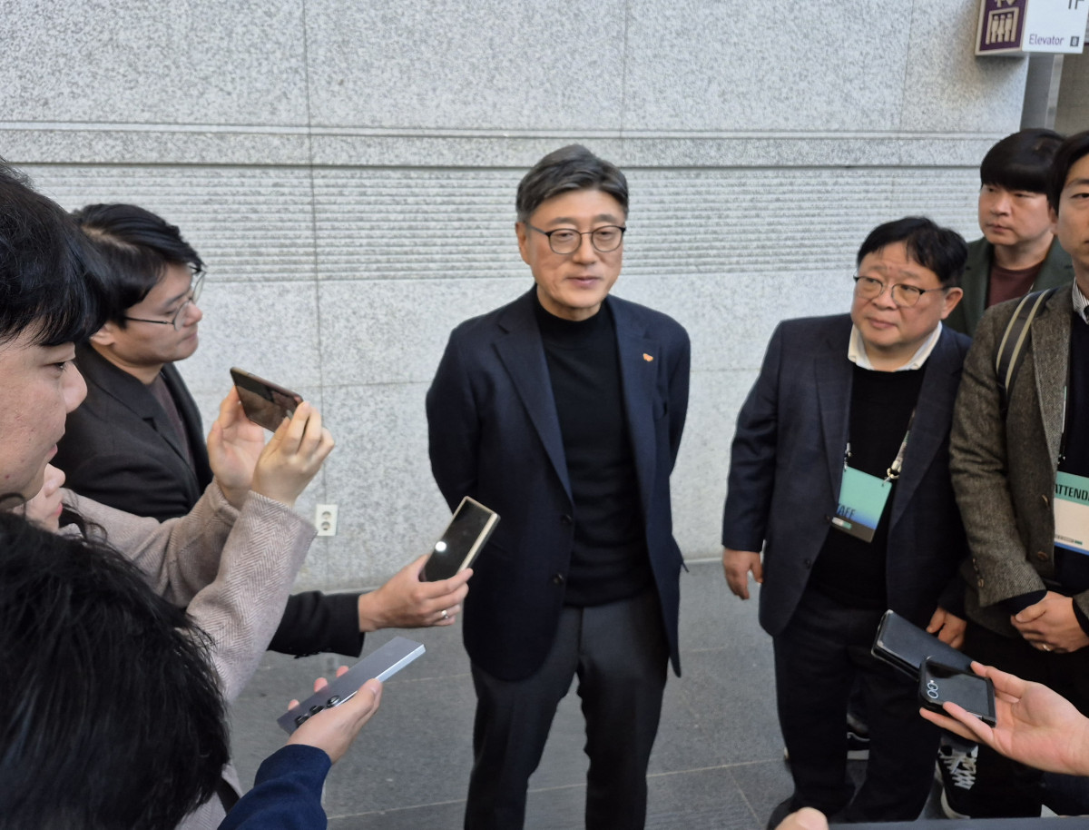 정재헌 SKT CEO, 3분기 적자 전환에 "수익 내겠다" - 이투데이